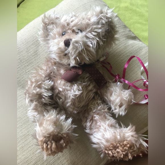 Russ | Toys | Vintage Russ Teddy Bear In Excellent Condition | Poshmark